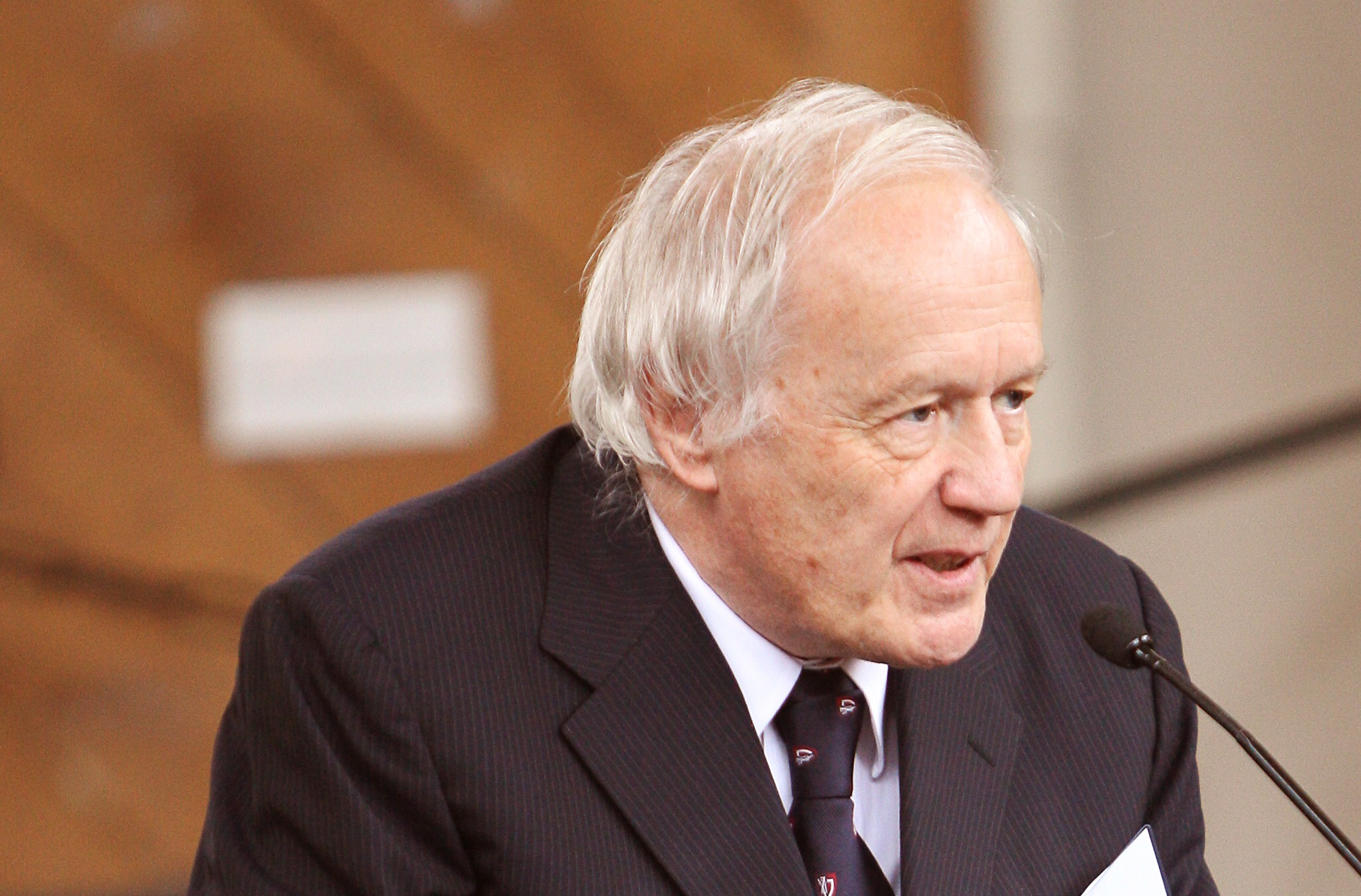 Prof Sir Anthony Leggett - VOX Site